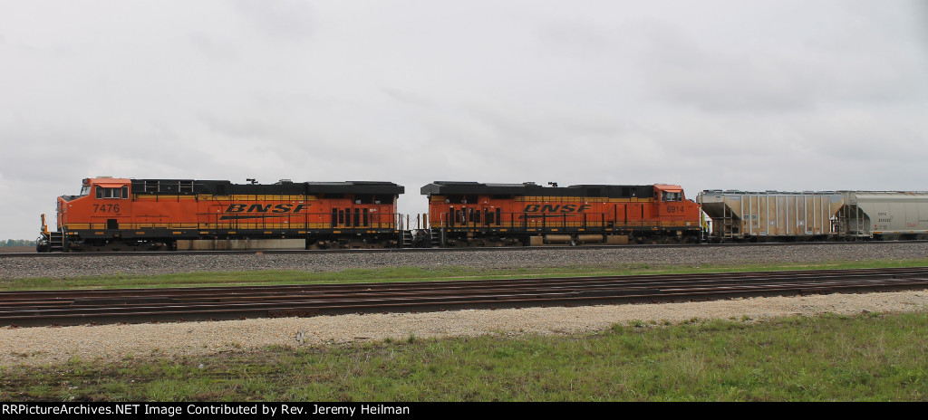 BNSF 7476 & 6914 (1)